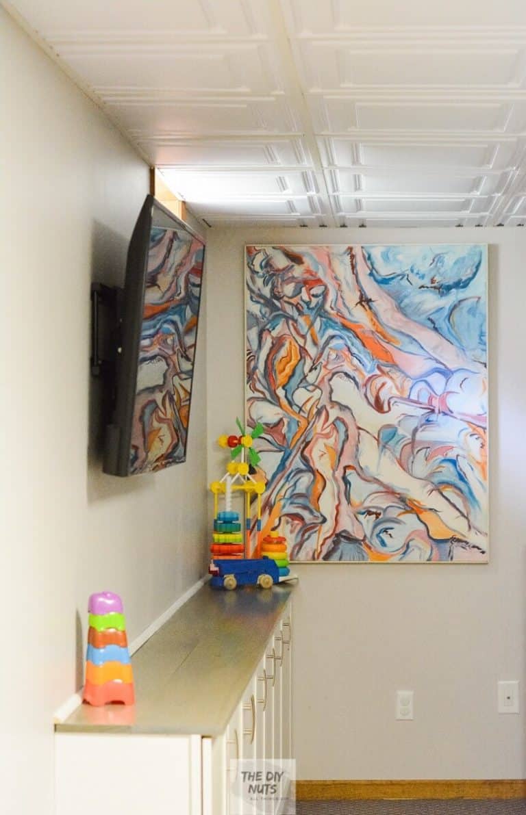 18+ Creative & DIY Artwork Display Ideas Your Home Needs - The DIY Nuts