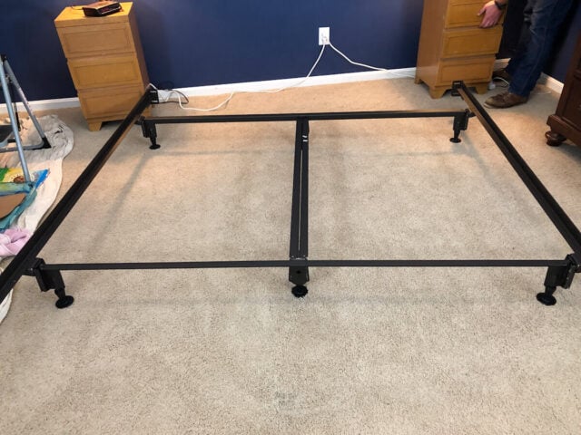 How To Set-Up A Bed In A Box - The DIY Nuts