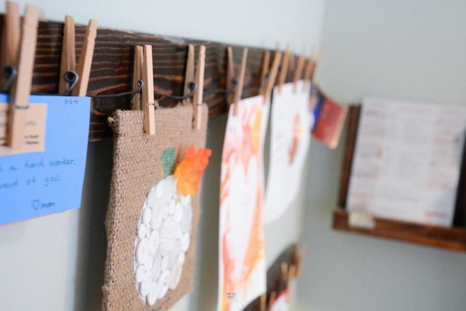 5 DIY Easy Kid Art Display Ideas - The DIY Nuts