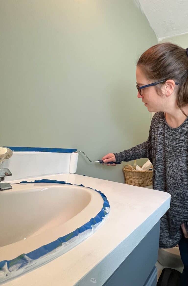 How To Paint Laminate Countertops (Not Using A Kit) - The DIY Nuts