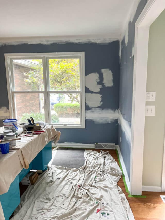 Easy Tips For Painting Trim White (DIY Tutorial) - The DIY Nuts