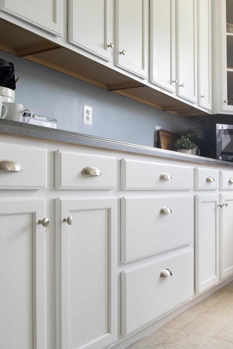 Find The Best White Paint For Your Kitchen Cabinets - The DIY Nuts